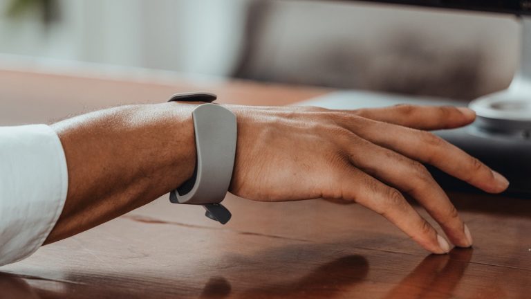 Tap Systems Launches TapXR, A Wearable Keyboard For AR And VR ...